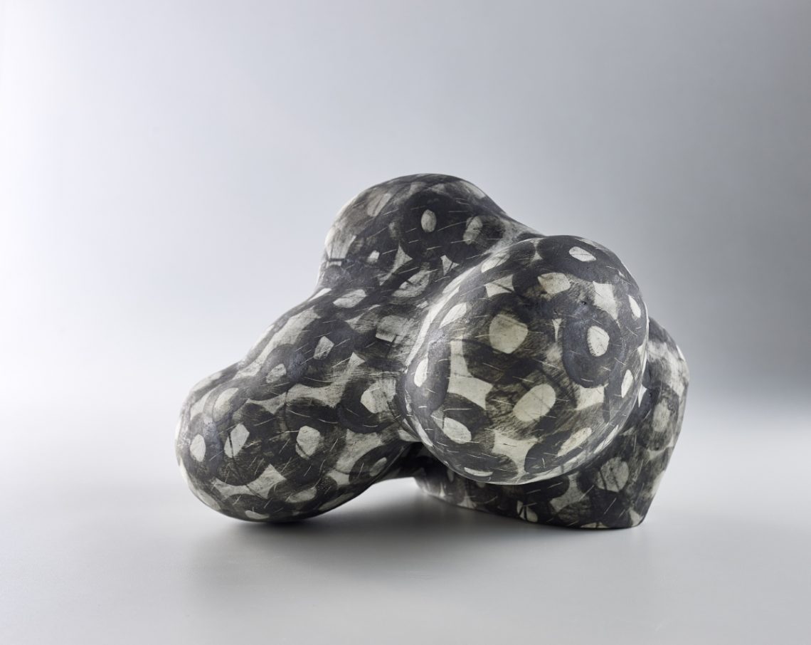 Monika Debus: Selected works - Ceramics Now