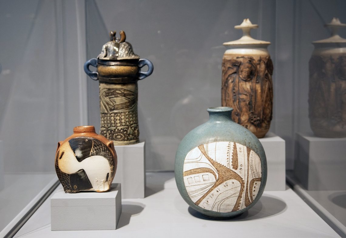 Form & Fire: American Studio Ceramics from the E. John Bullard ...