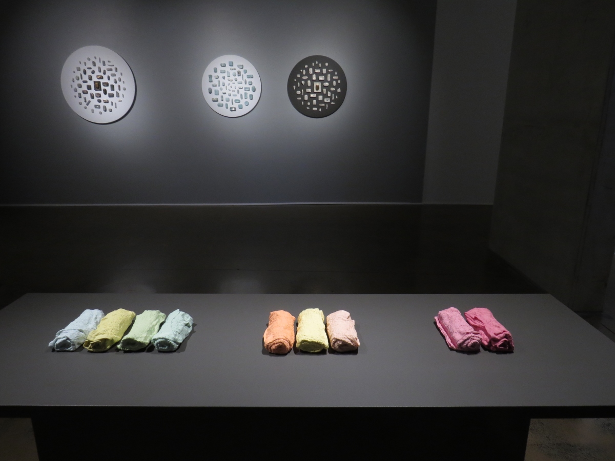 Honor Freeman: lave at Sabbia Gallery, Sydney - Ceramics Now