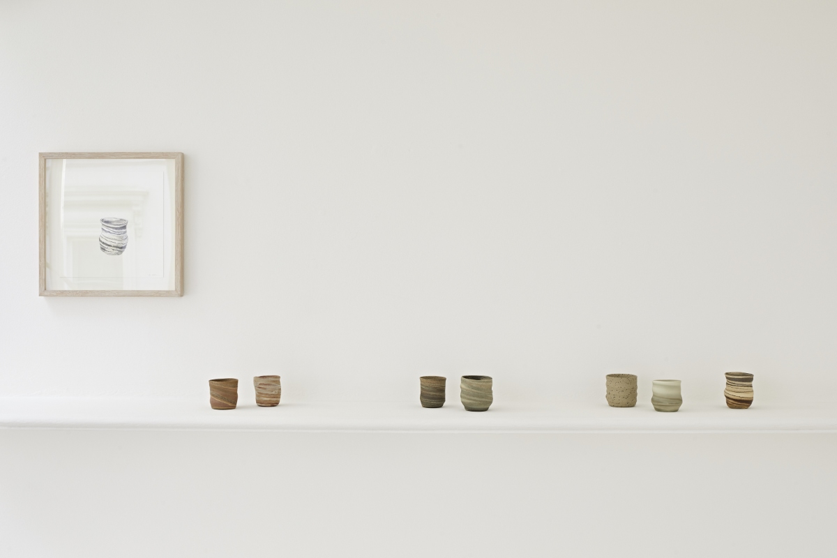 Jennifer Lee: Ten Pots at Erskine, Hall & Coe, London - Ceramics Now
