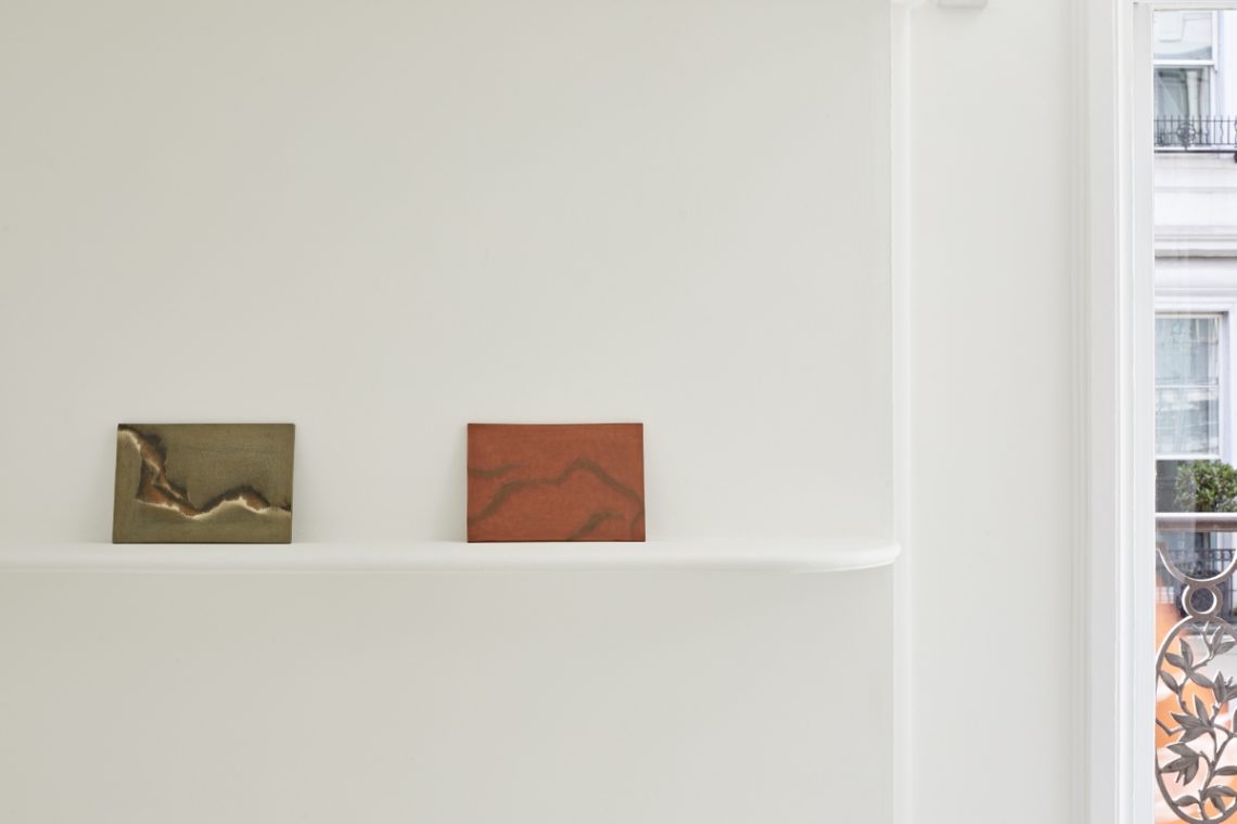 Jennifer Lee: Ten Pots at Erskine, Hall & Coe, London - Ceramics Now