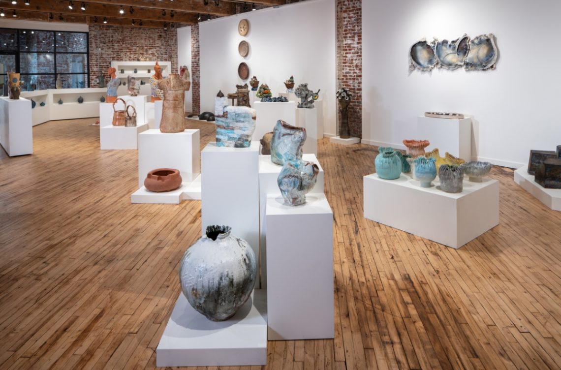 Important Studio Ceramics: 1932-2022 at Moderne Gallery, Philadelphia ...