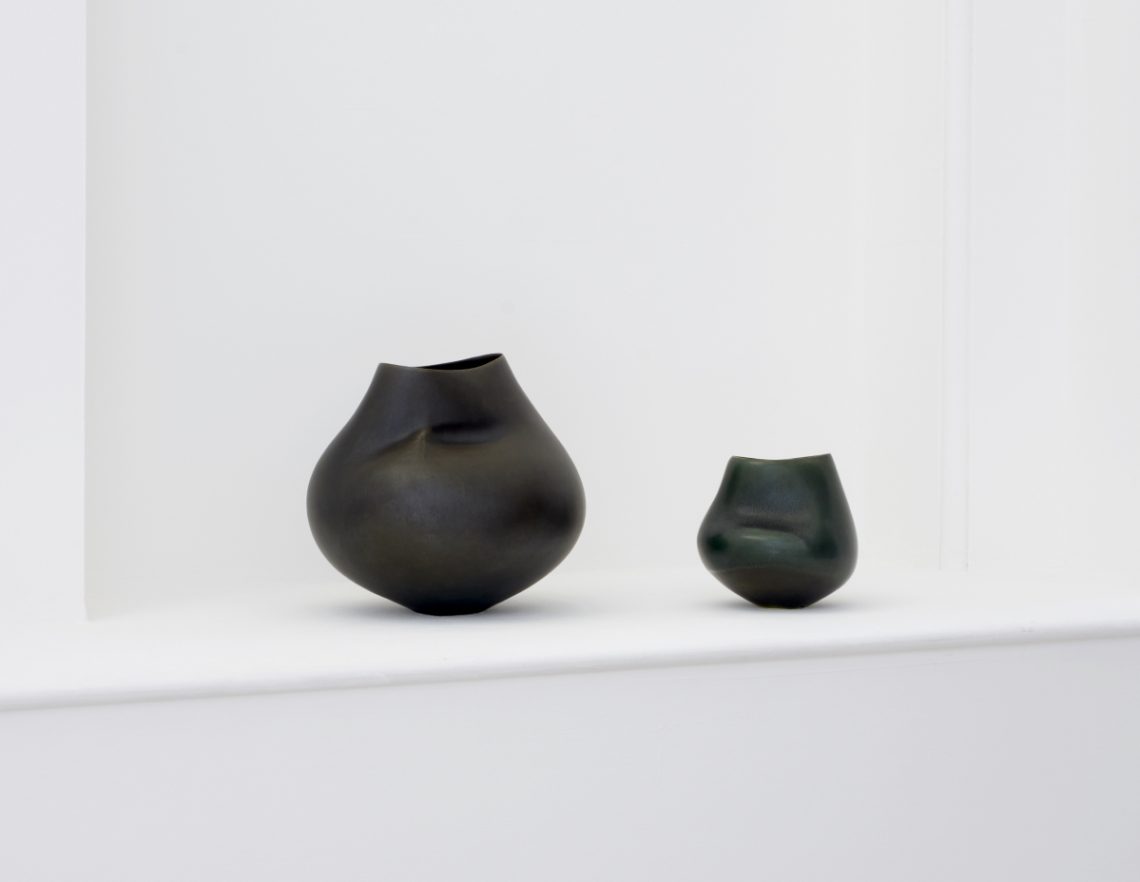 Sara Flynn at Erskine, Hall & Coe, London - Ceramics Now