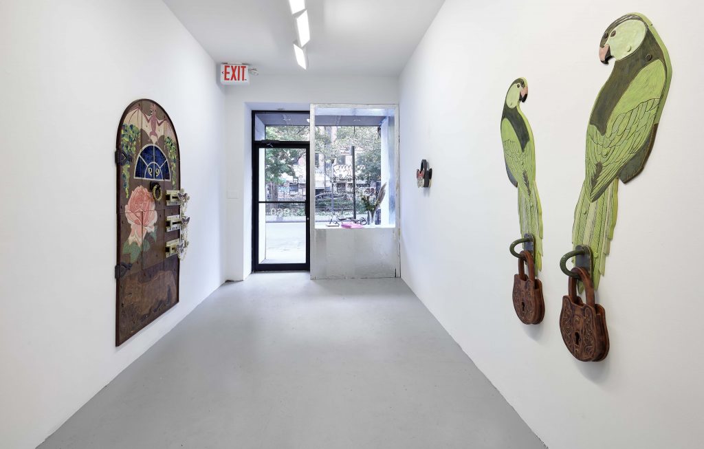 Jane Margarette: Cheer Up, Kitten at 1969 Gallery, New York - Ceramics Now