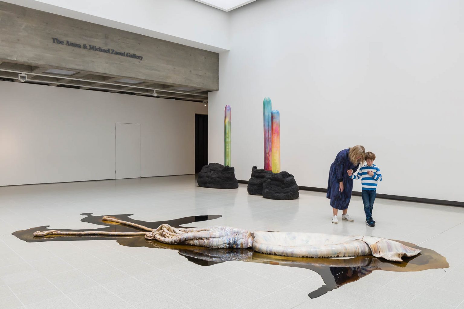 Strange Clay: Ceramics in Contemporary Art at the Hayward Gallery ...