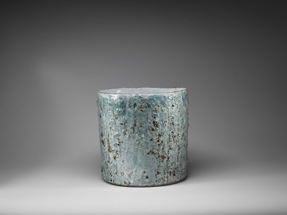Gunilla Maria Åkesson: Vessels, 2013-2021 - Ceramics Now