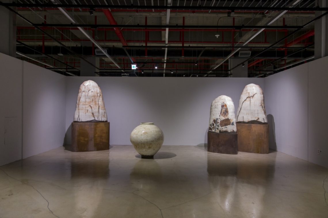 Anthology of White - Korean Craft Museum X Seoul Museum of Craft Art ...