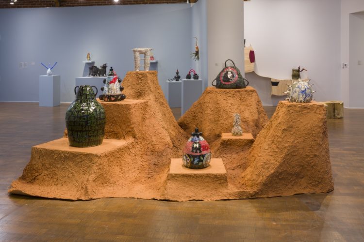 Wayfinding at Craft Contemporary, Los Angeles - Ceramics Now