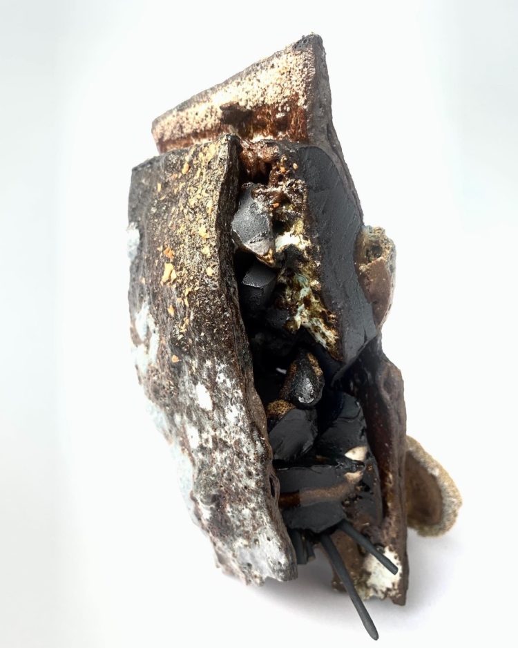 Julia Ellen Lancaster: Selected works, 2021-2022 - Ceramics Now