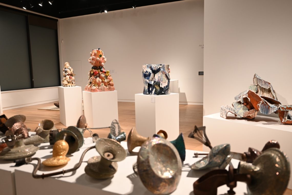 Between Horizons: Korean Ceramic Artists in America at The Clay Studio ...