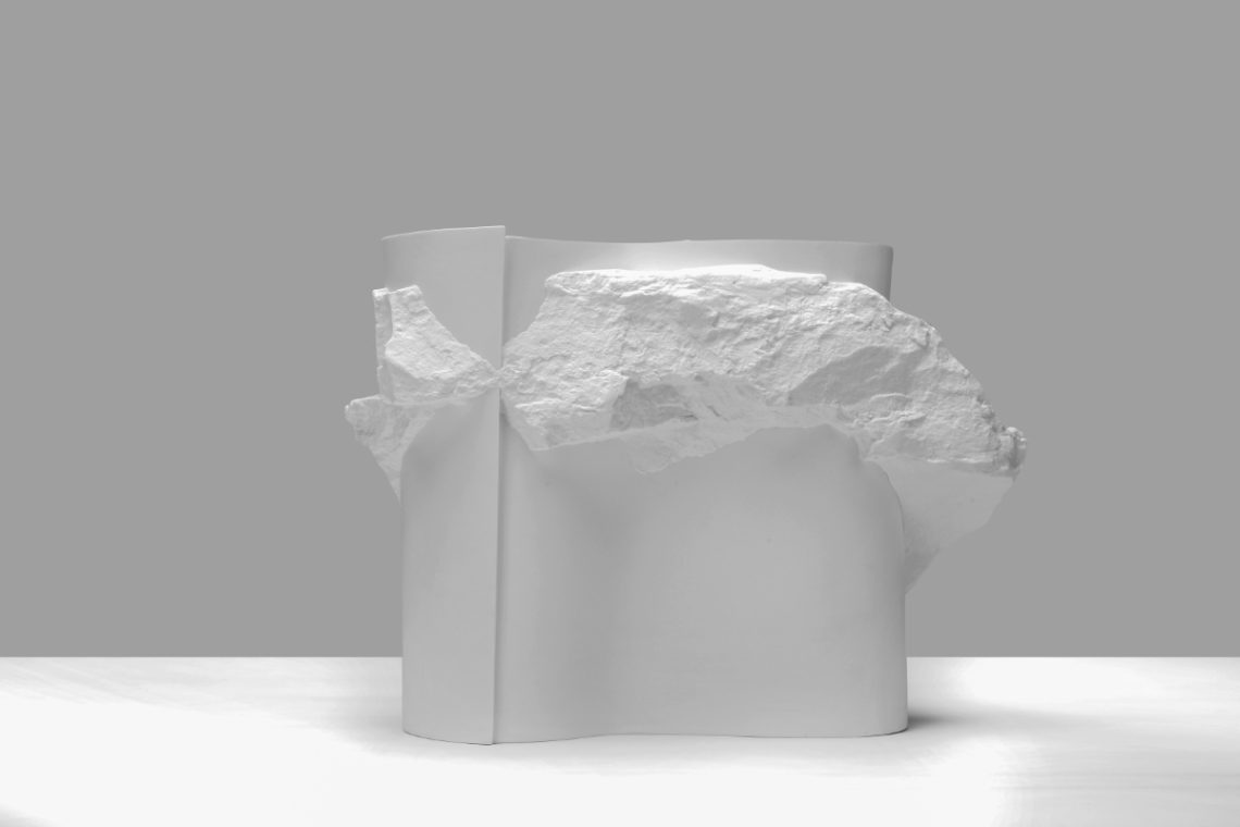 New Stoneware: A Novel Path of Ceramic Art Creation - Ceramics Now