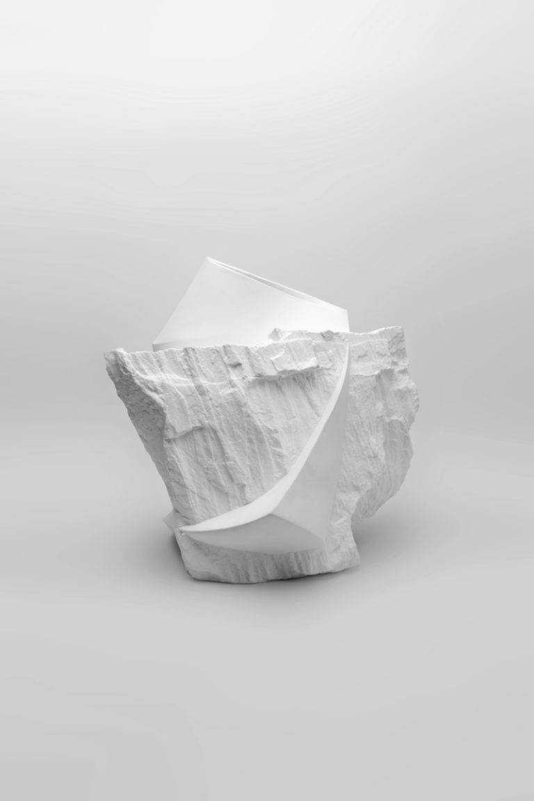 New Stoneware: A Novel Path of Ceramic Art Creation - Ceramics Now