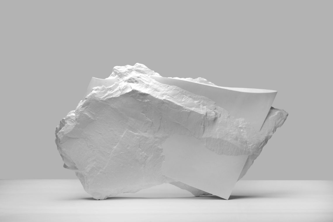 New Stoneware: A Novel Path of Ceramic Art Creation - Ceramics Now