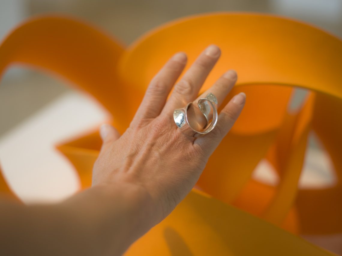 Merete Rasmussen: Undulations at Pangolin London, London - Ceramics Now