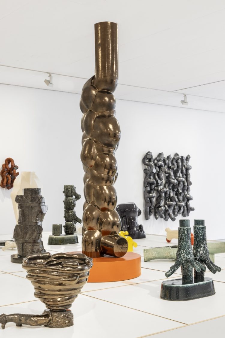 Cuts, Stripes and Knots. A retrospective presentation of Martin ...