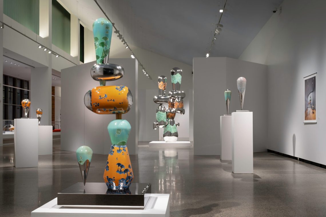 The phenomenology of gravity in the work of Li Hongwei - Ceramics Now