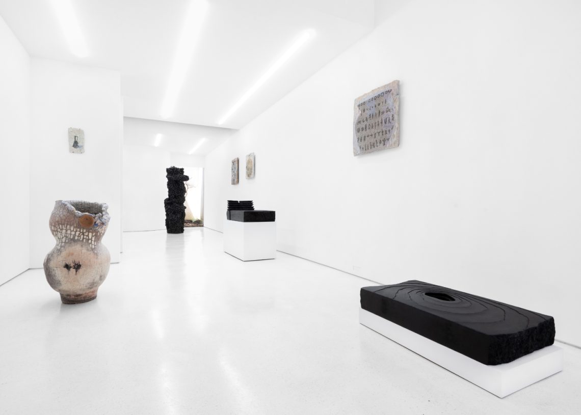 Pure Form: Japanese Sculptural Ceramics at the Art Gallery of South ...
