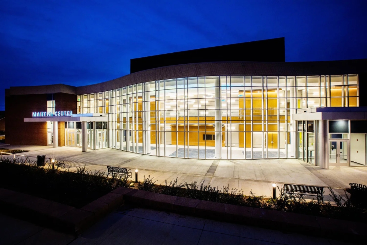 Assistant Professor of Ceramics at East Tennessee State University ...